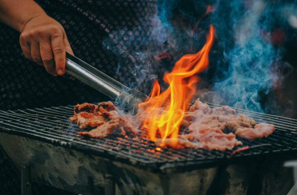 5 Simple Tips for Grilling Meat - TheSite.org