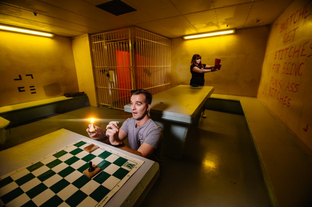 Everything You Need to Know to Win an Escape Room - TheSite.org